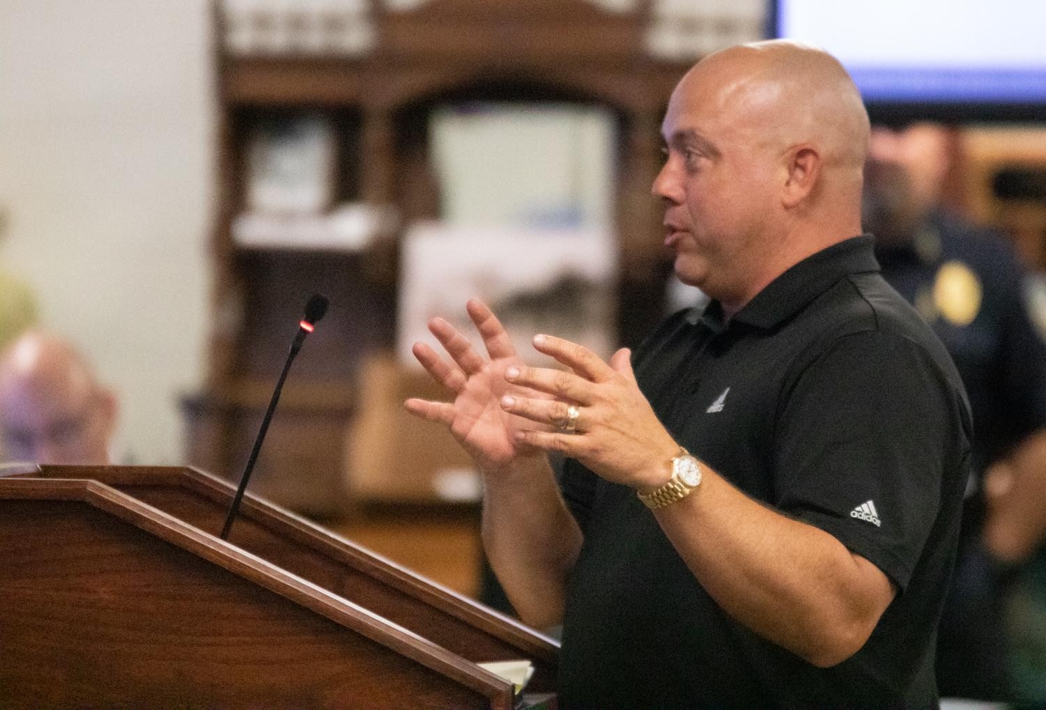 Rising juniors, community speak against new zoning – Eagle Nation Online