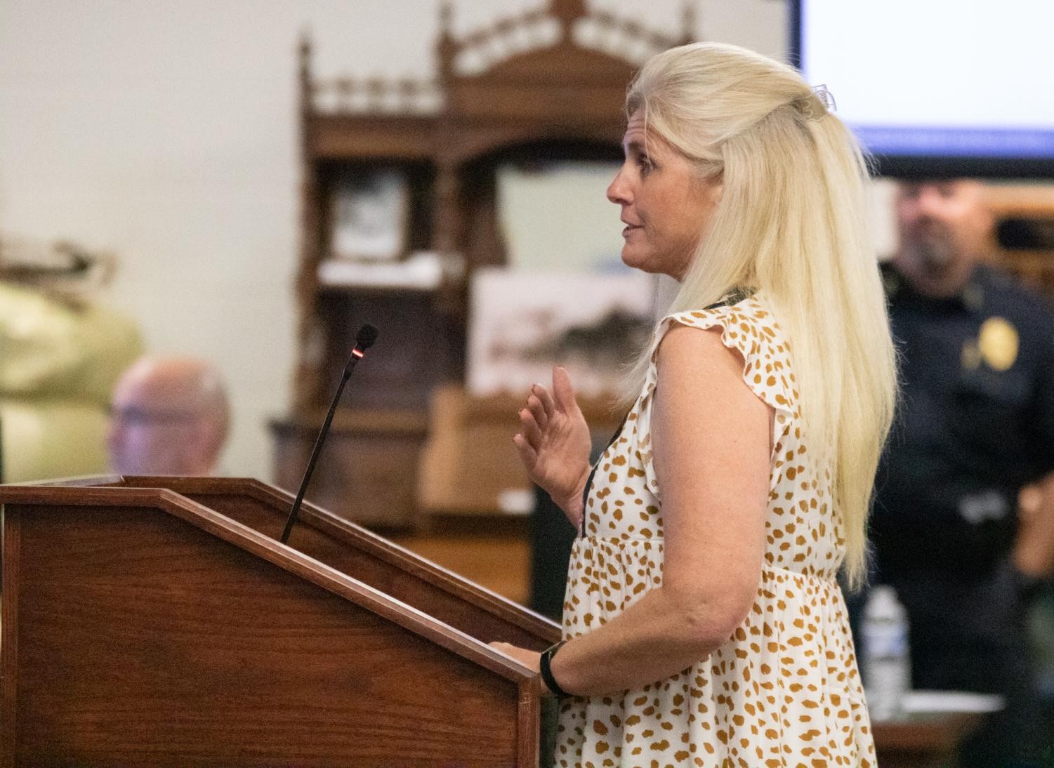 Rising juniors, community speak against new zoning – Eagle Nation Online